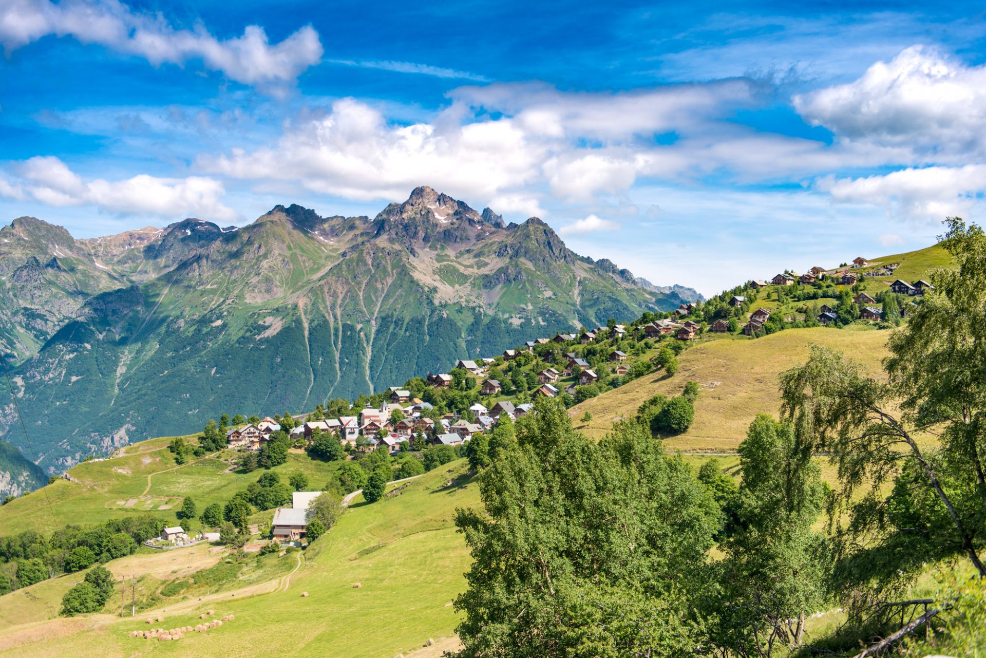 Villard Reculas station de ski familiale du Domaine de l'Alpe d'Huez ...